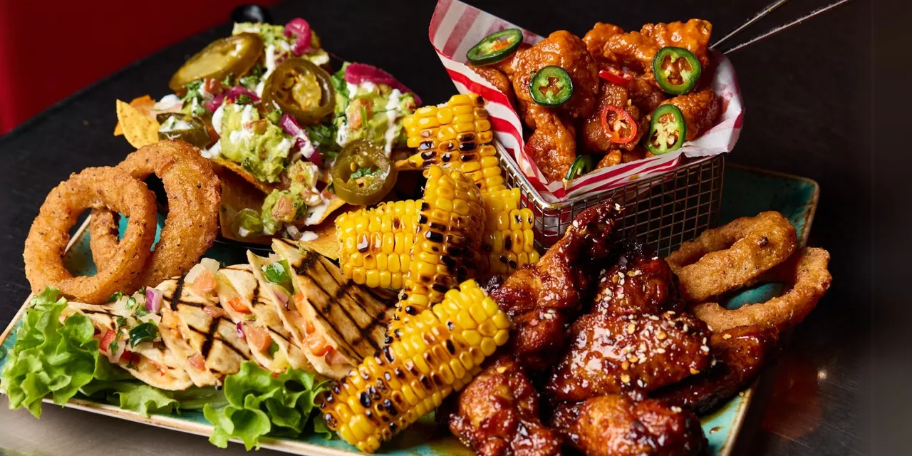 Sharing Platters at TGI Fridays